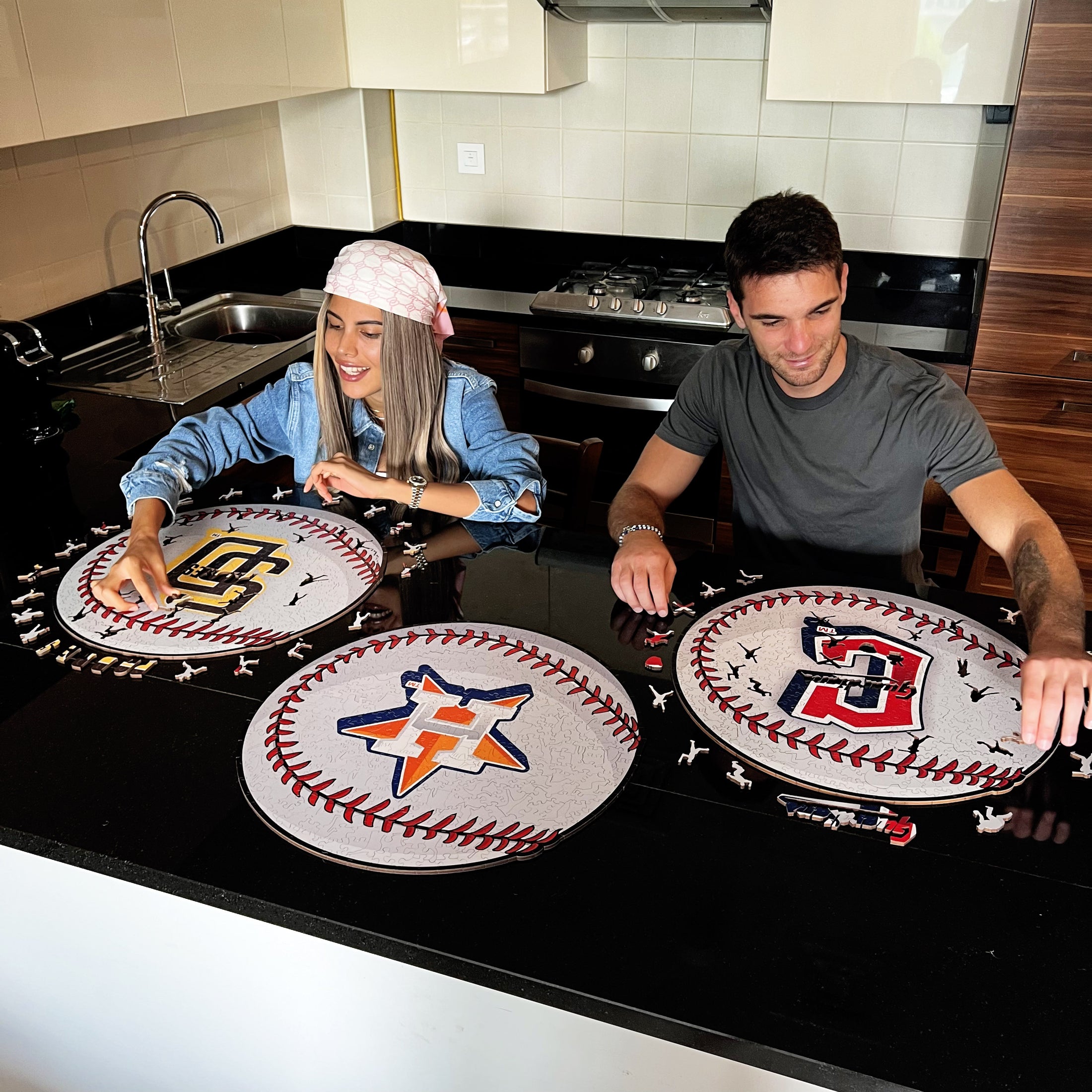 Minnesota Twins™ - Wooden Puzzle – Iconic Puzzles